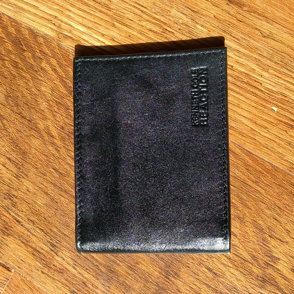 Kenneth Cole Reaction | Bags | Kennet Cole Reaction Bifold Wallet ...